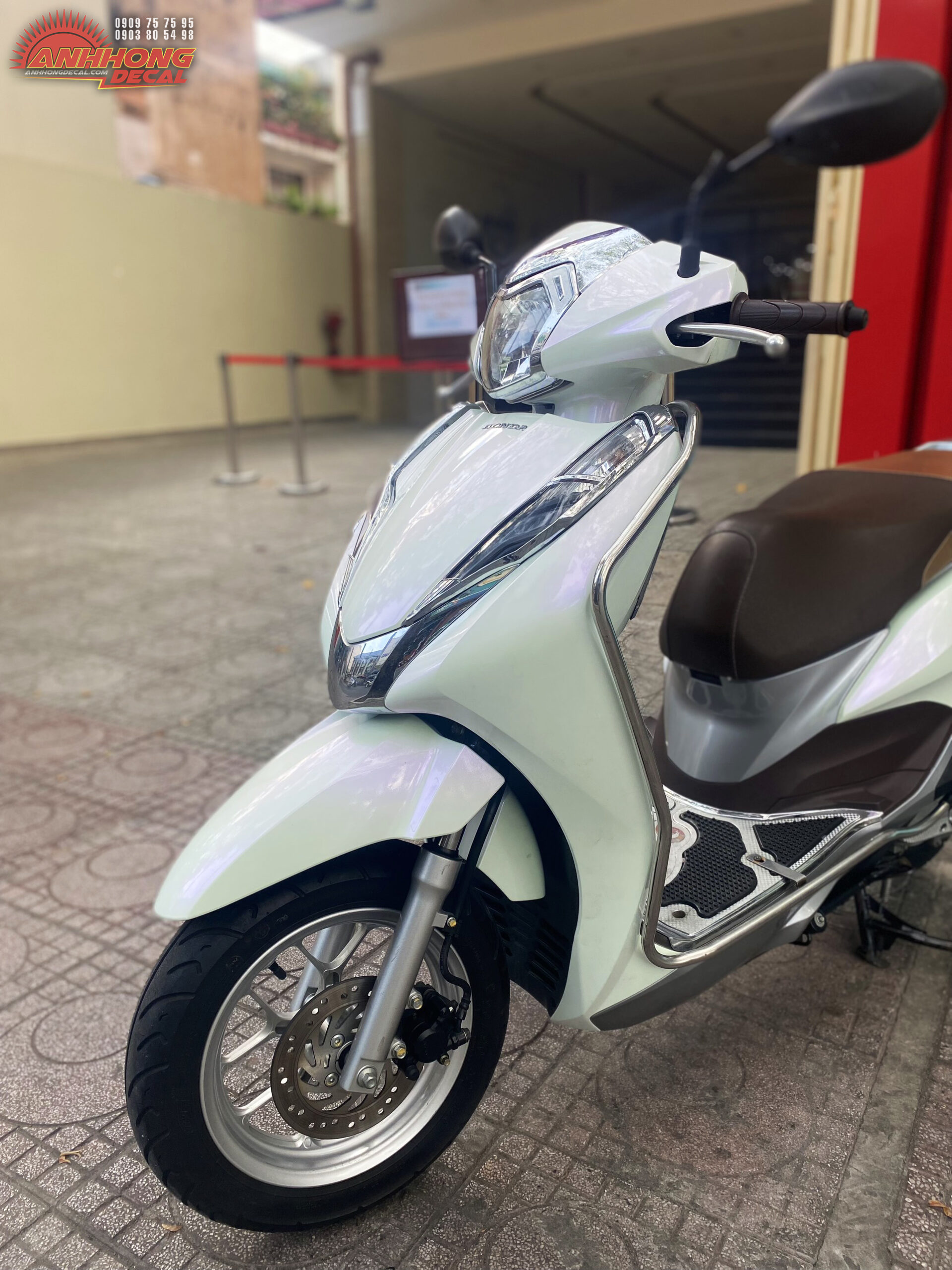 Lead 2020 Trắng Ánh Đỏ - AH DECAL