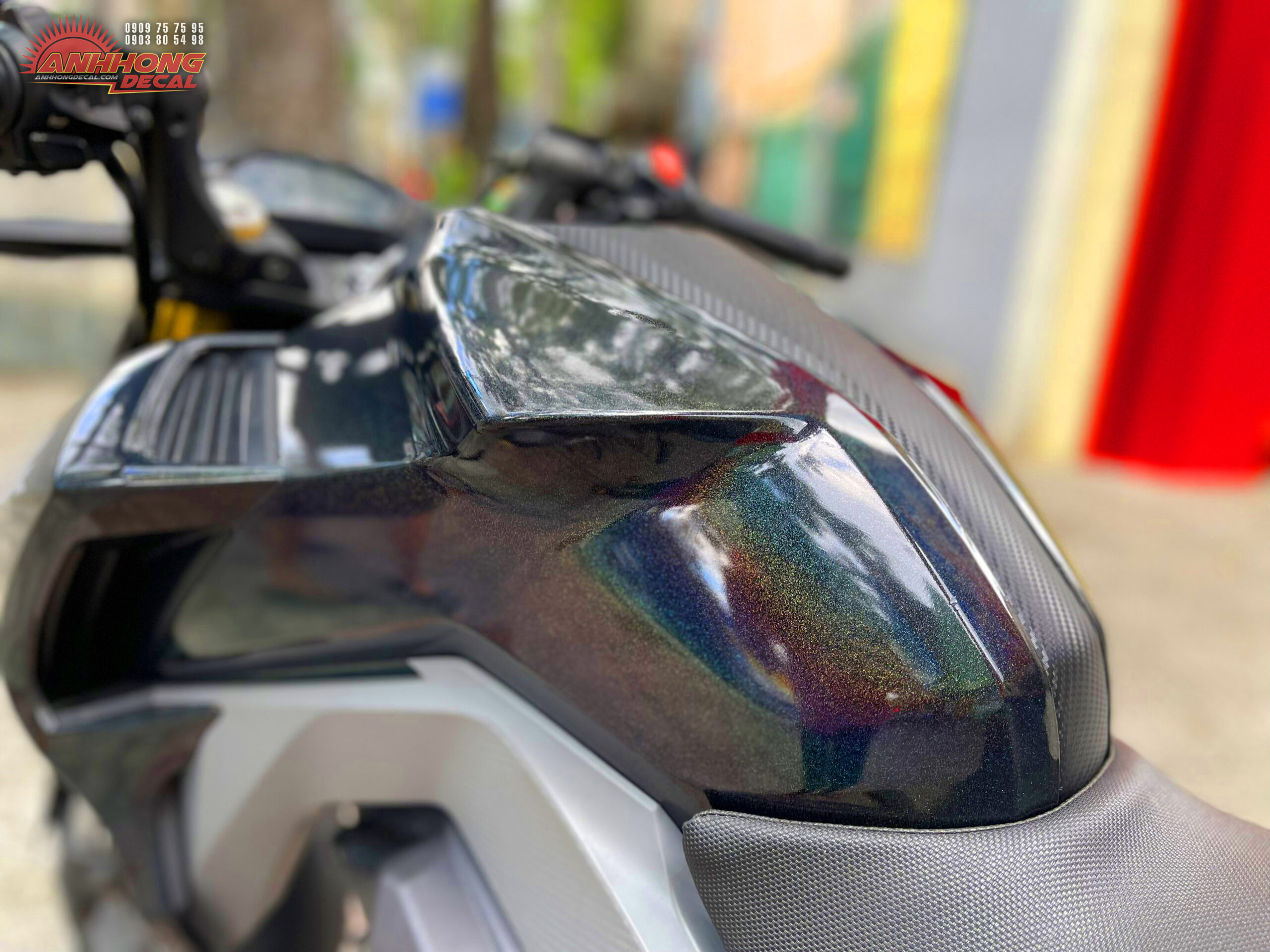 CB190R Đen Ánh Bảy Sắc Laser - AH DECAL