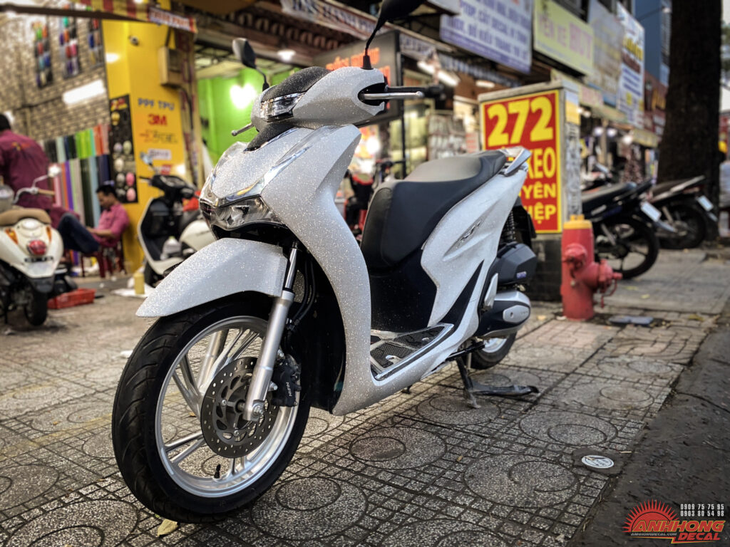 SH2023 Trắng Kim Tuyến Phối Đen - AH DECAL