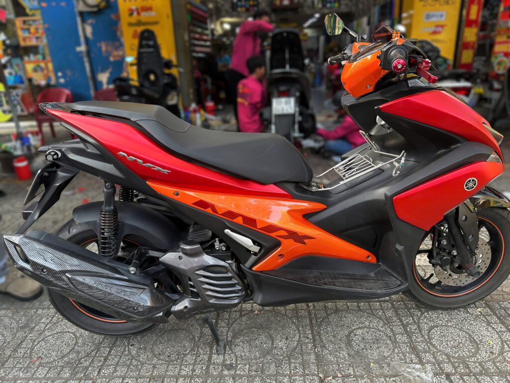 Yamaha NVX Đỏ Satin Metallic - AH DECAL