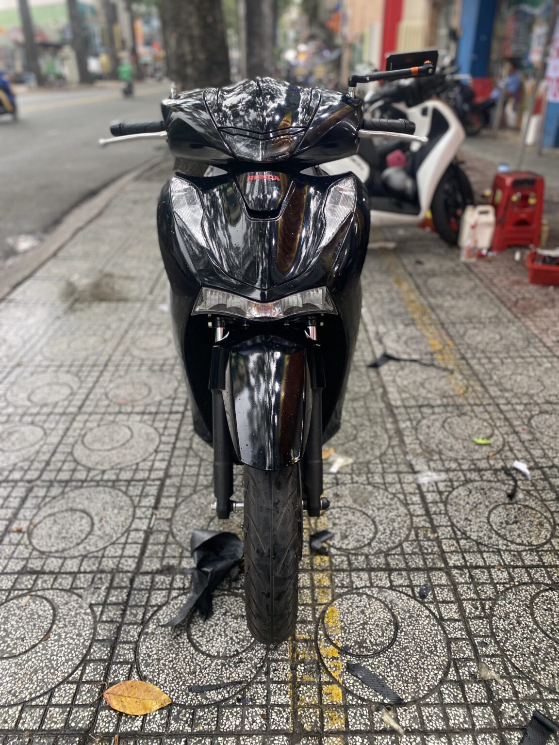 SH 160i Đen Bóng - AH DECAL